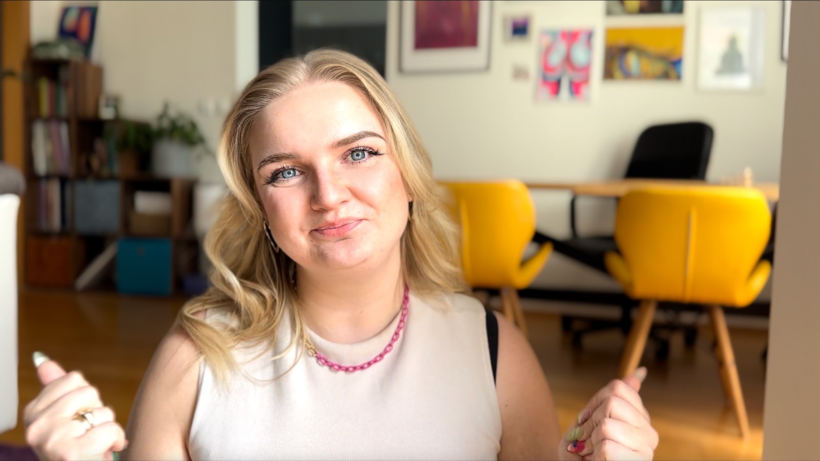 Finding Home: Daria Somova’s Path from Immigrant to Expat Therapist
